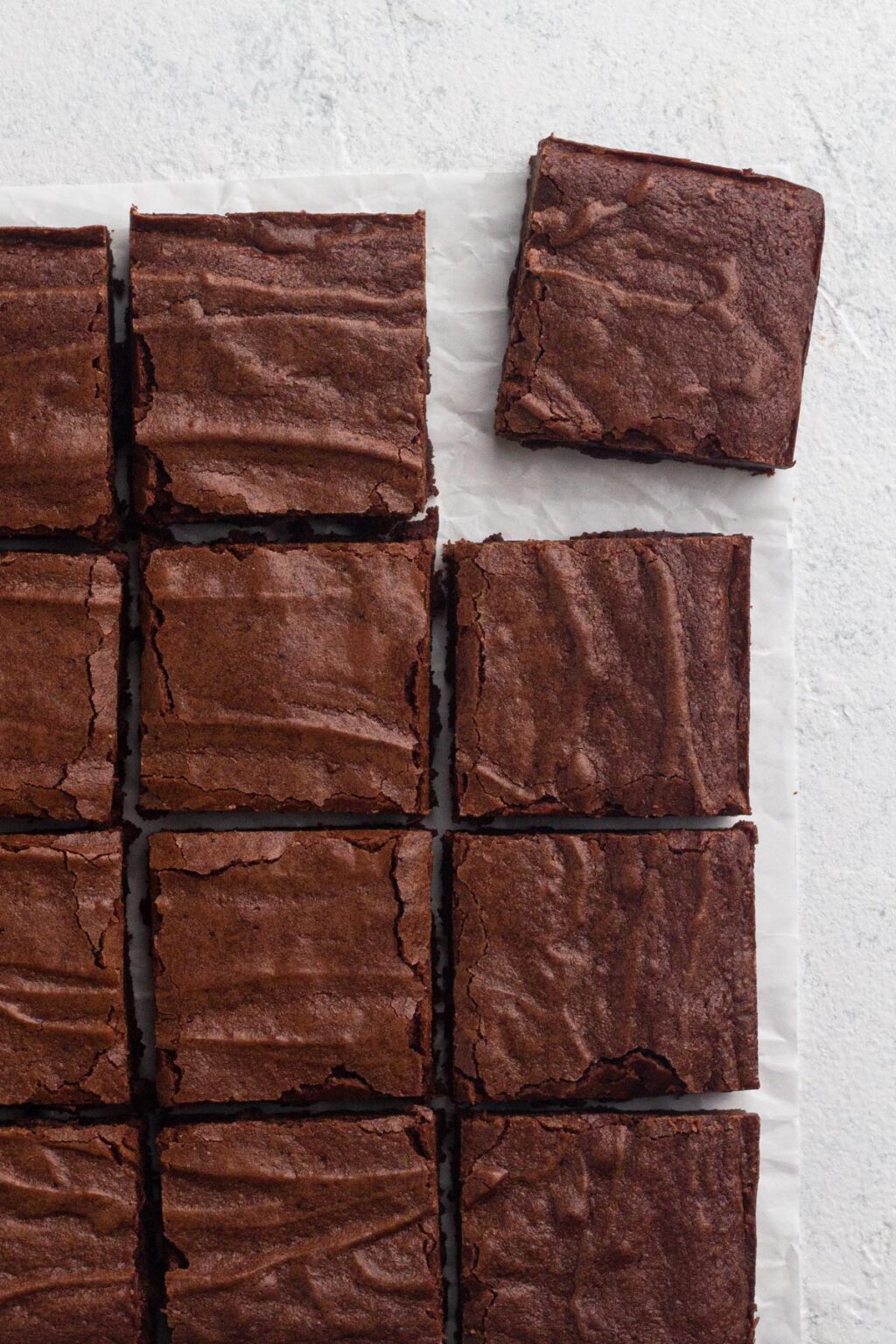 Fudgy One-Bowl Brownies - Always Eat Dessert