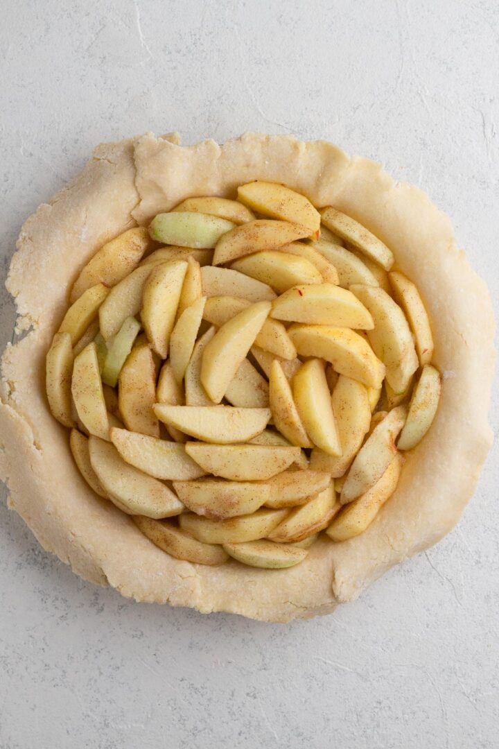 Old-Fashioned Apple Pie from Scratch - Always Eat Dessert